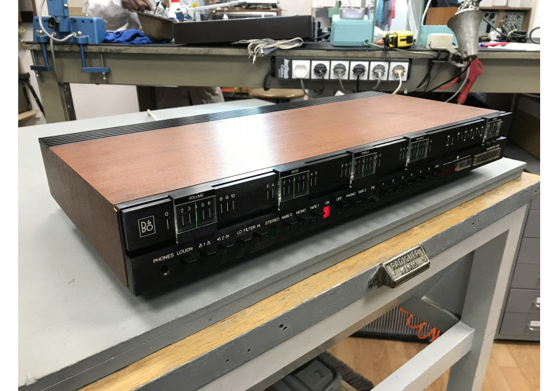 Bang & Olufsen Beomaster 4000