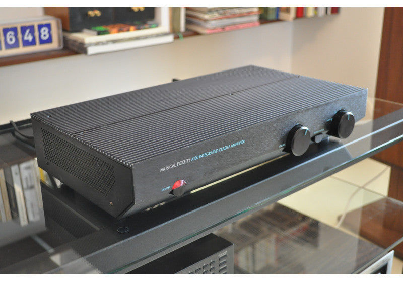 Musical Fidelity A100 - Amplificateur Intégré - 1989 | HARK